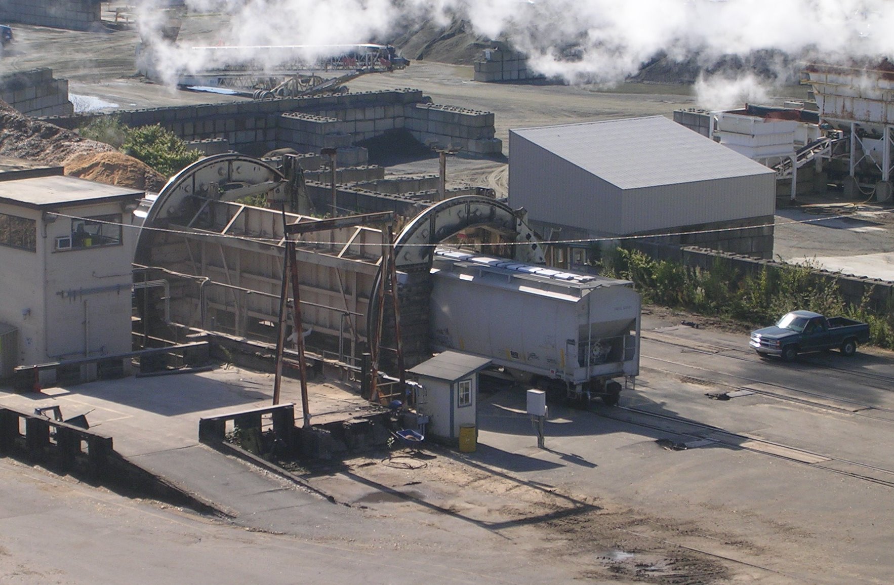 TRANSPORTING WOODY BIOMASS BY RAIL – Biomass Handling